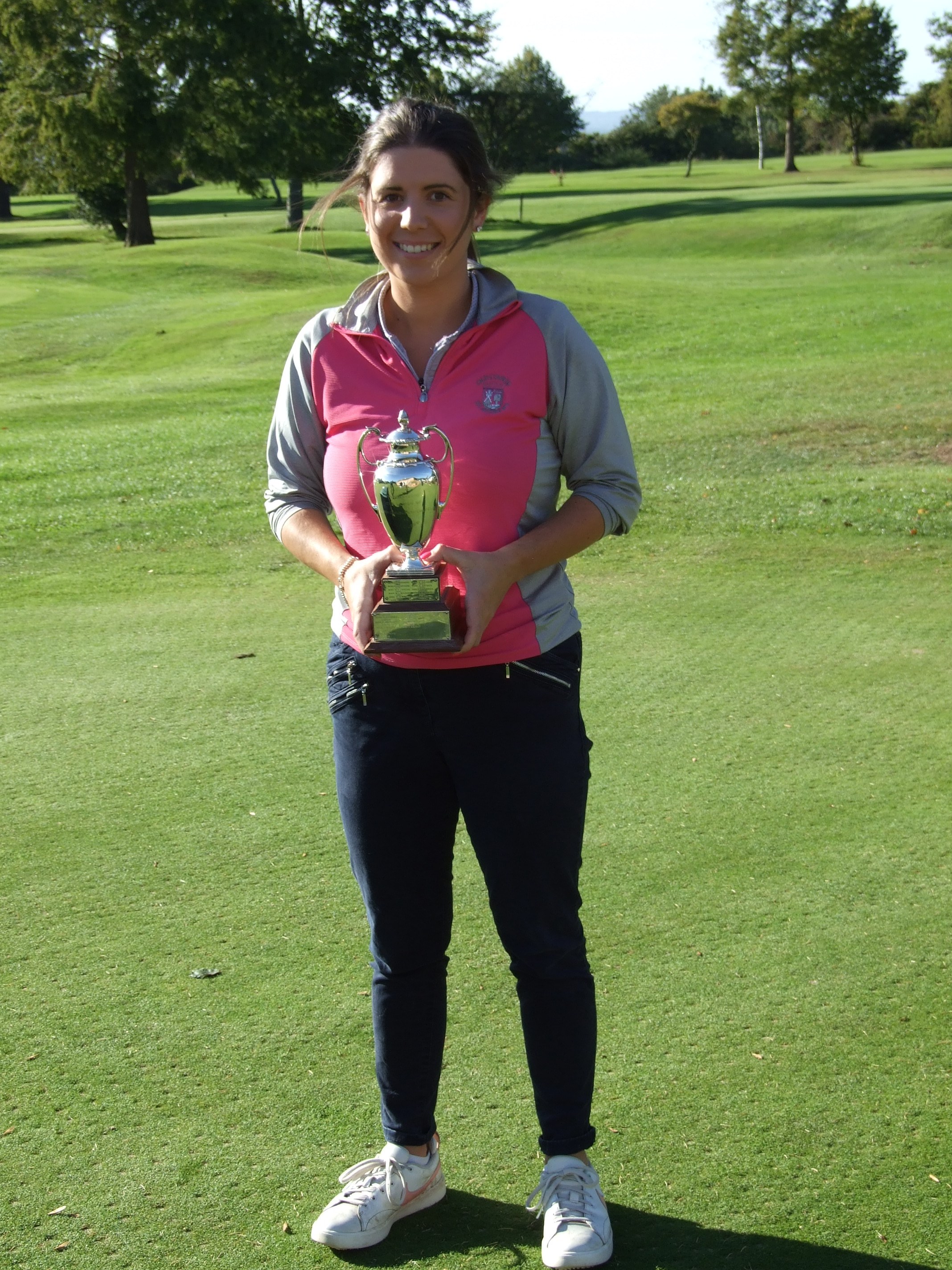 Knock out finals :: A meadowland course on two levels contained within ...